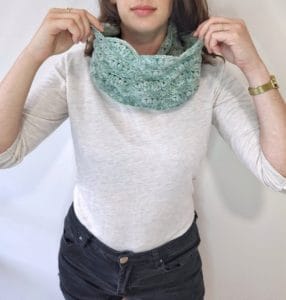 Lightweight Infinity Scarf Crochet Pattern (Free) - Made by Gootie