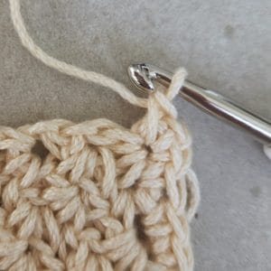 C2C Crochet Farmhouse Hot Pad Pattern (Free) - Made by Gootie